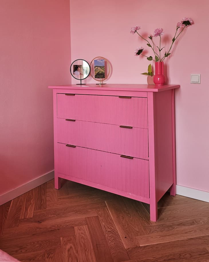 Hot pink dresser store